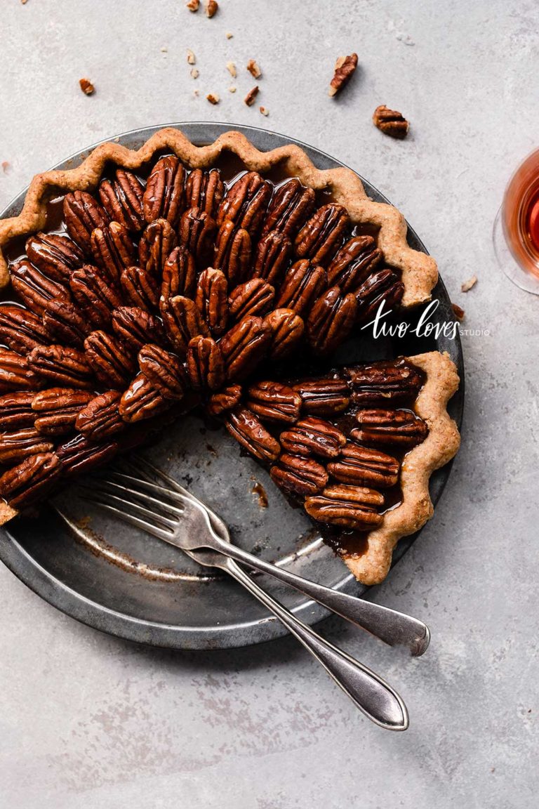 How To Create Stunning Minimalist Food Photography