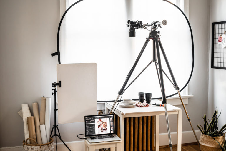 Simple & Affordable Food Photography Equipment For Beginners