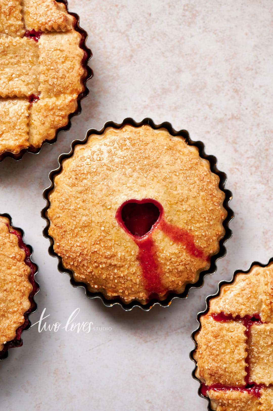 7 Food Styling Tips For Photo-worthy Pie Crust Every Time