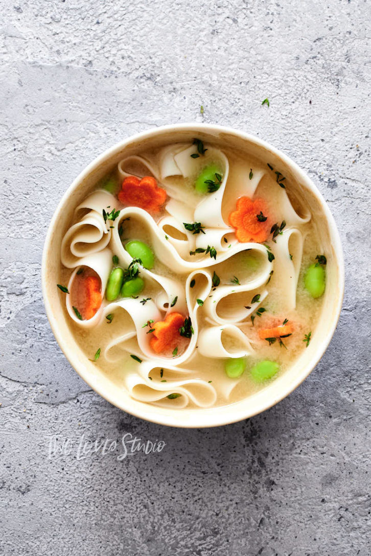 Step-by-Step Food Styling Tips for Plating Beautiful Noodle Soup Bowls