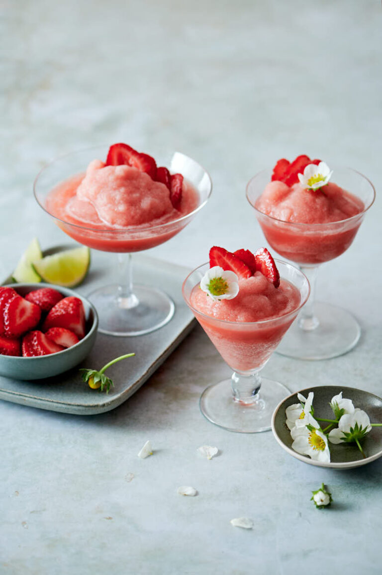 How to Choose The Best Food Photography Backdrops